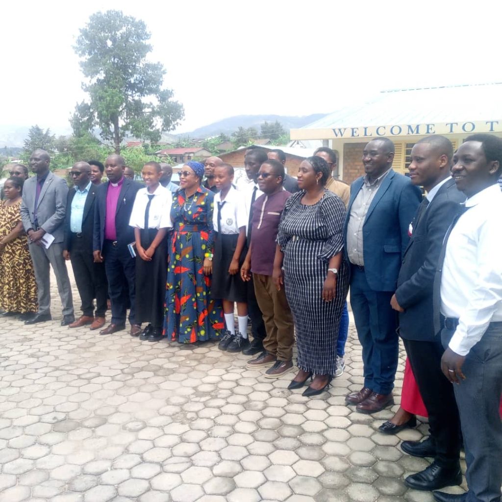 Zimbabwean Ambassador commends Rwanda for strengthening English ...